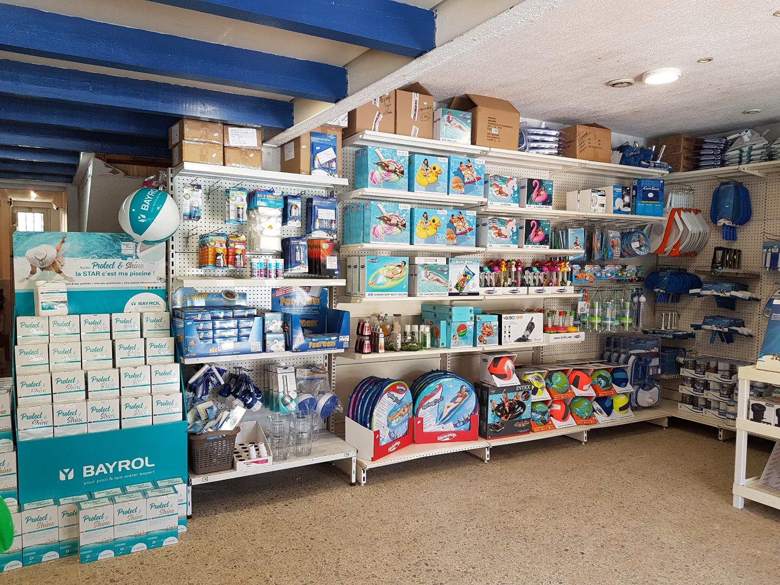 Photos de notre magasin de piscine à Ajaccio - Ajaccio Piscines