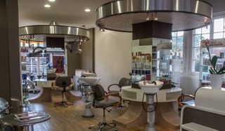 Galerie photos de Profil Hair, salon de coiffure à la Tour-de-Peilz