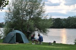 Camping 2018 - Camping und Schwimmbad am Rhein