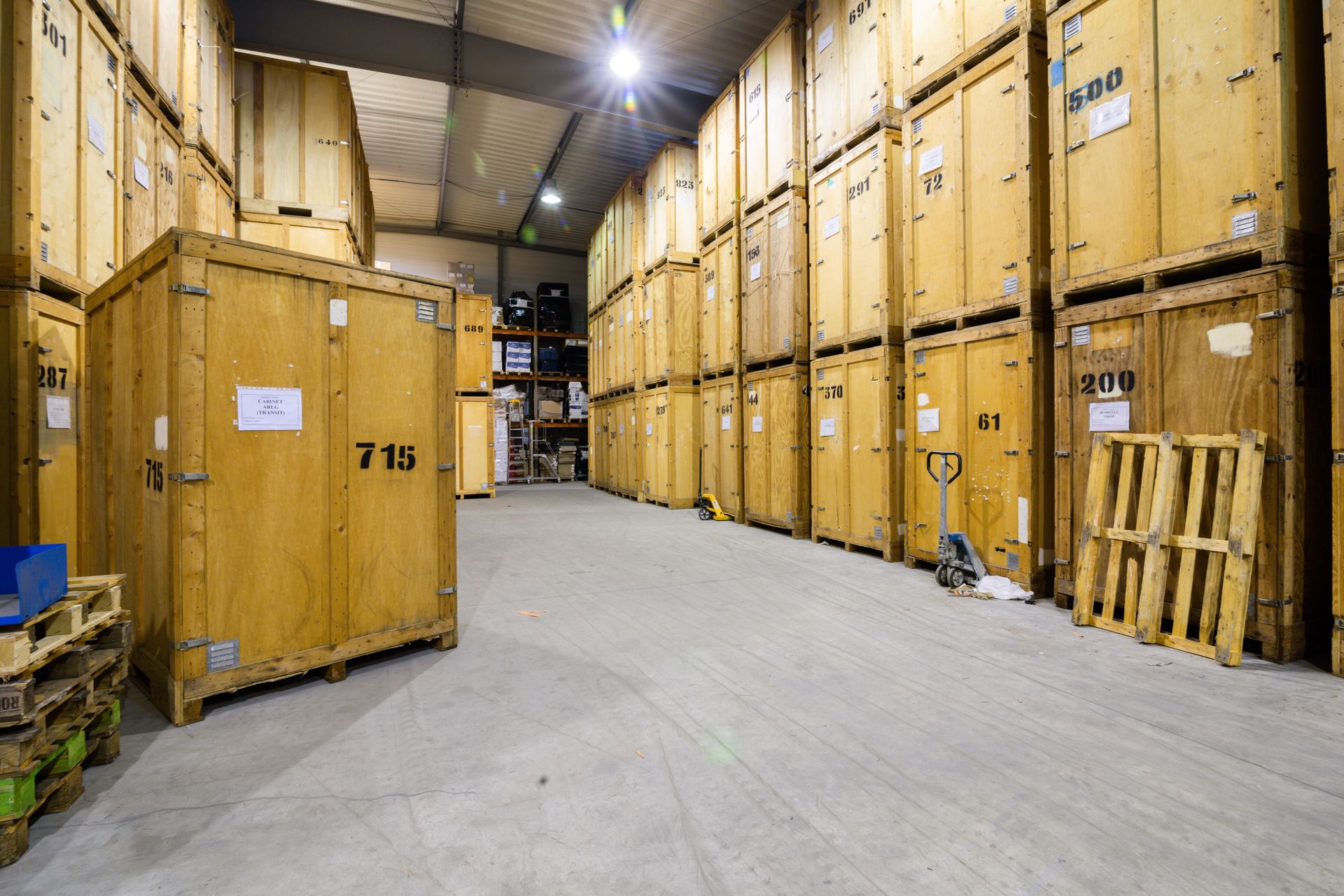 Box de stockage de 8000 m³, réservez à Boulogne-Billancourt