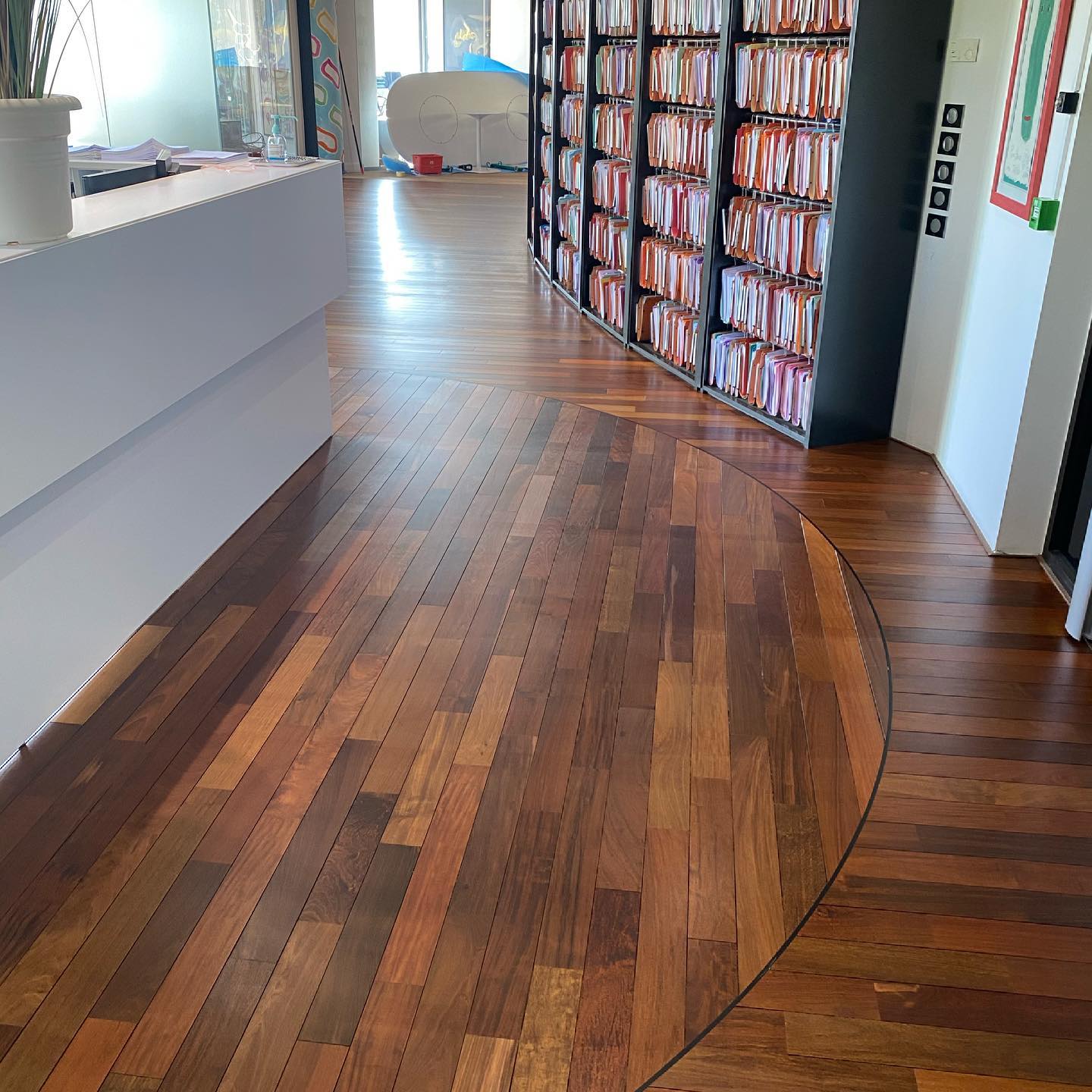 Valérian Parquet : Artisan parqueteur situé à Montpellier