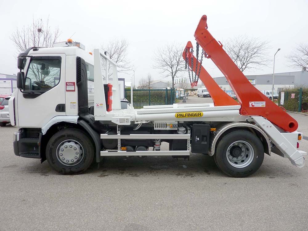 Grues, bennes, bras de levage et carrosseries sur mesure - Groupe ...