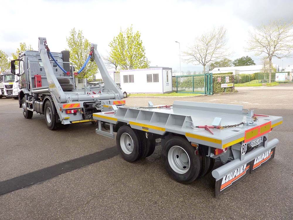 Grues, bennes, bras de levage et carrosseries sur mesure - Groupe ...
