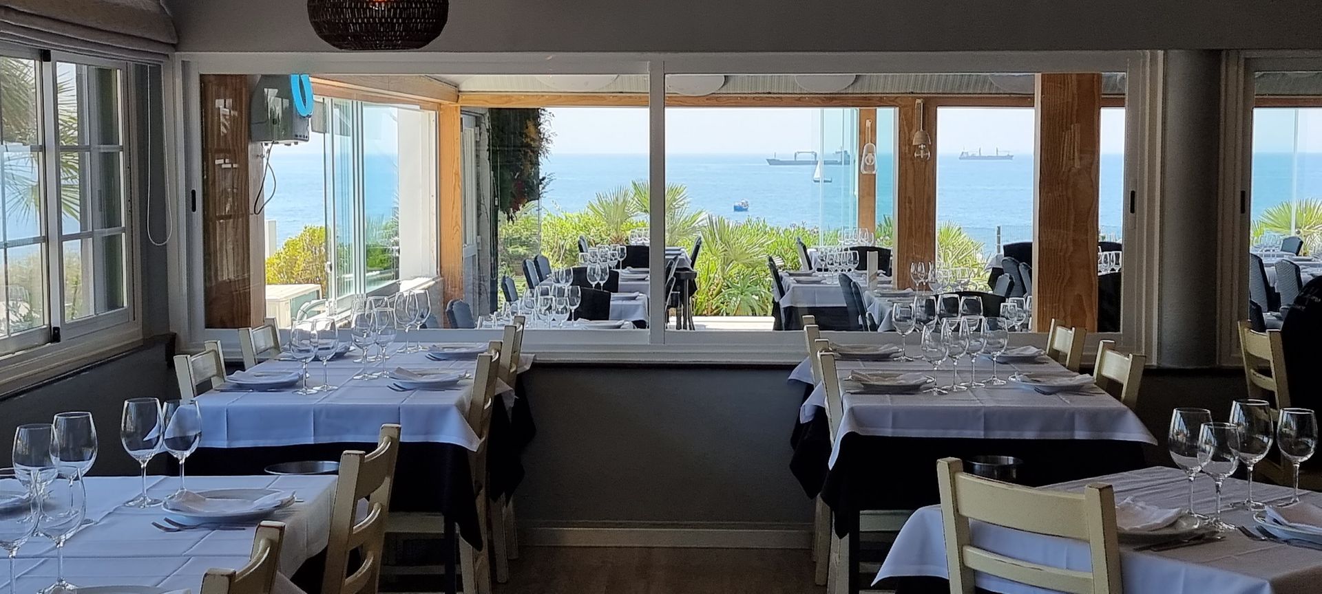 Gallery – Shellfish in Cascais | Mar do Inferno