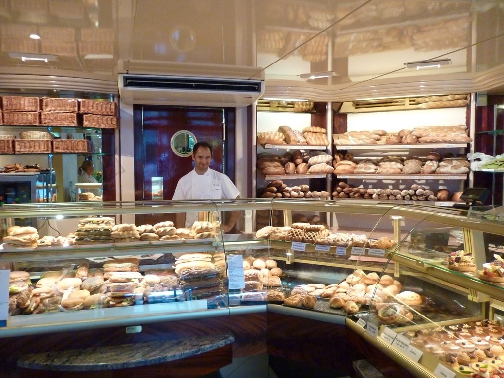 Confiserie à Rolle? Contactez-nous!