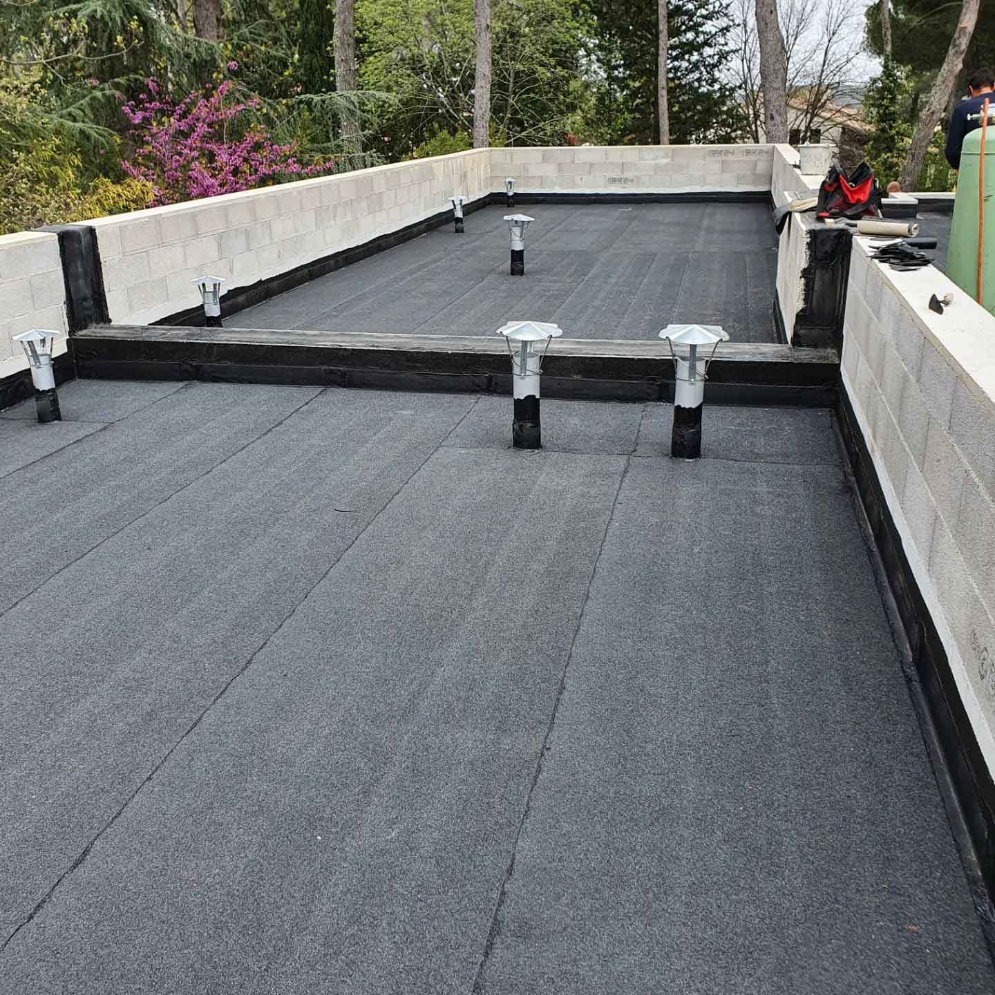 Travaux de toit-terrasse à Nîmes - Aménagement & étanchéité