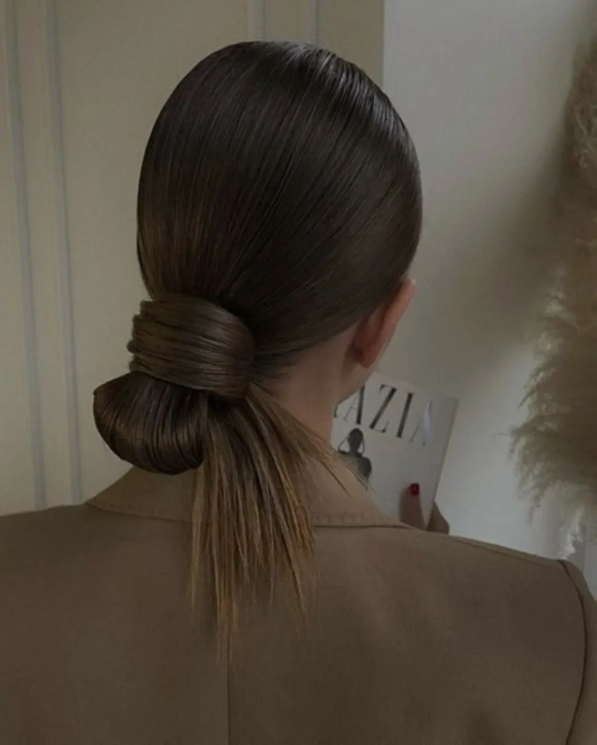 Embracing simplicity: ‘The clean girl aesthetic’ hairstyle guide