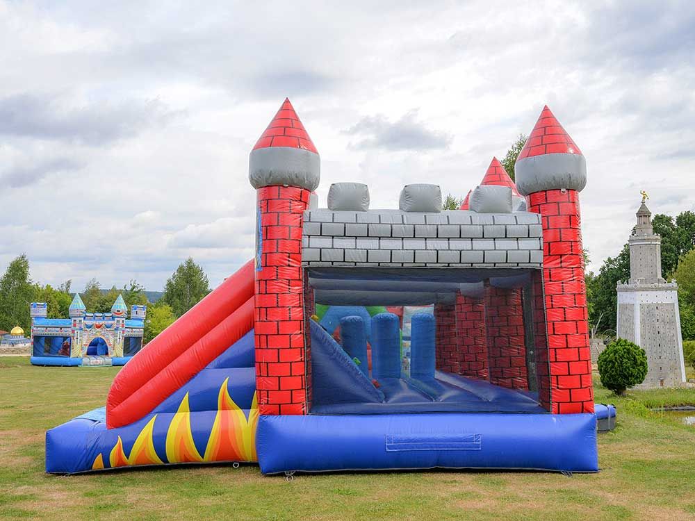 Hüpfburgen mit Rutsche mieten - Chemnitz und weitere Standorte