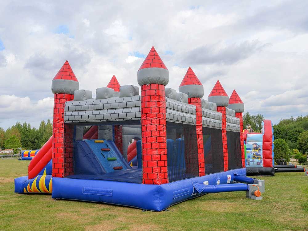 Hüpfburgen mit Rutsche mieten - Chemnitz und weitere Standorte