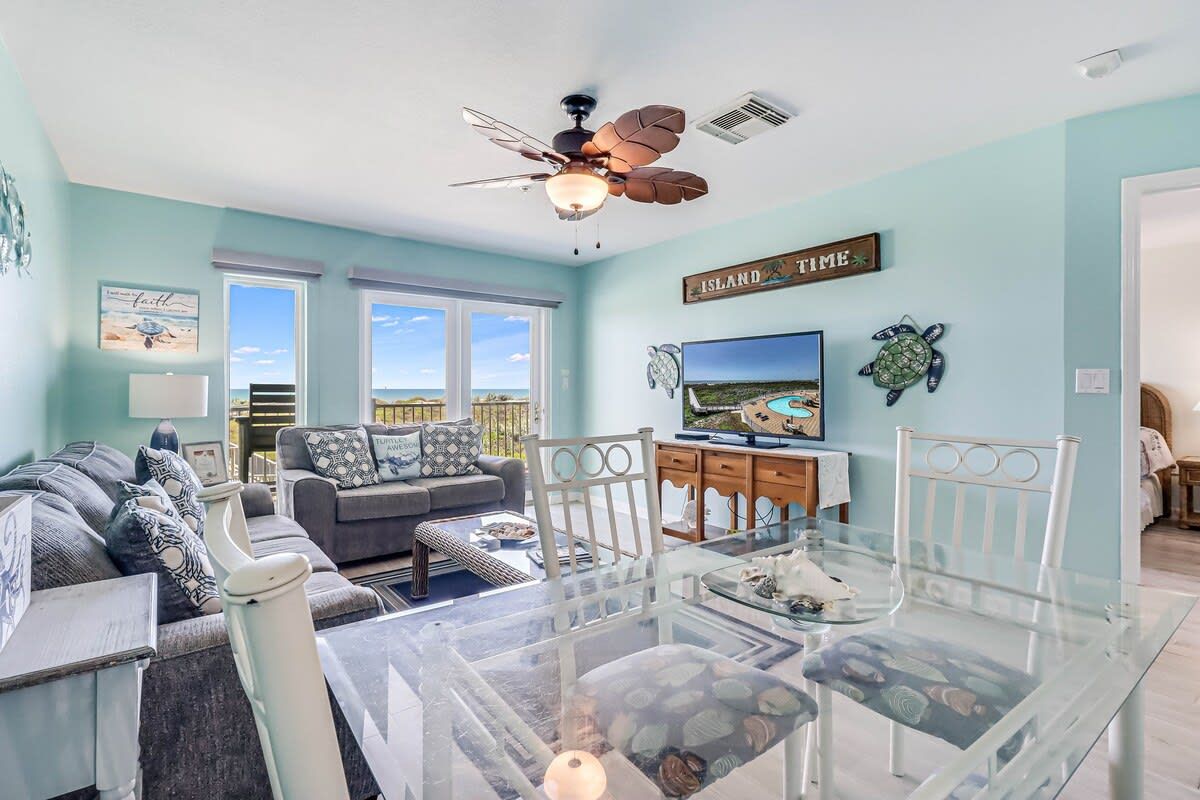 Grand Caribbean Condos - Vacation Rentals by Sand Key