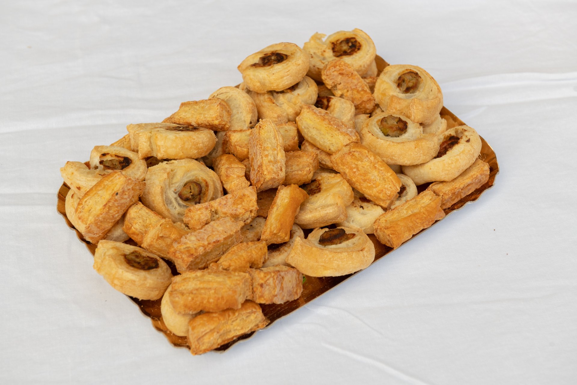 Préparation d'apéritifs par notre traiteur de prestige à Alès