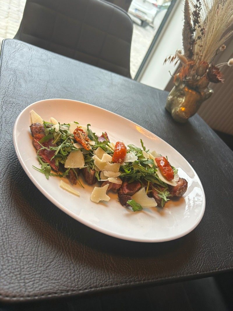 Le Début in Leopoldwal 1, 3700 Tongeren - de lekkerste Franse gerechten!