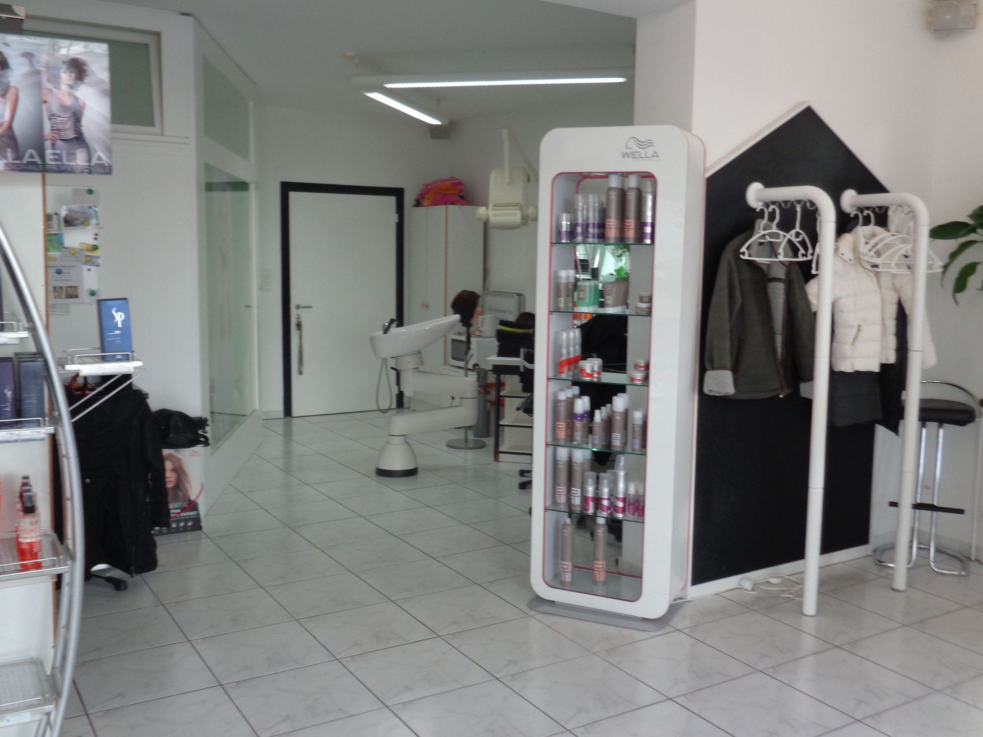 Coiffeursalon Black & White
