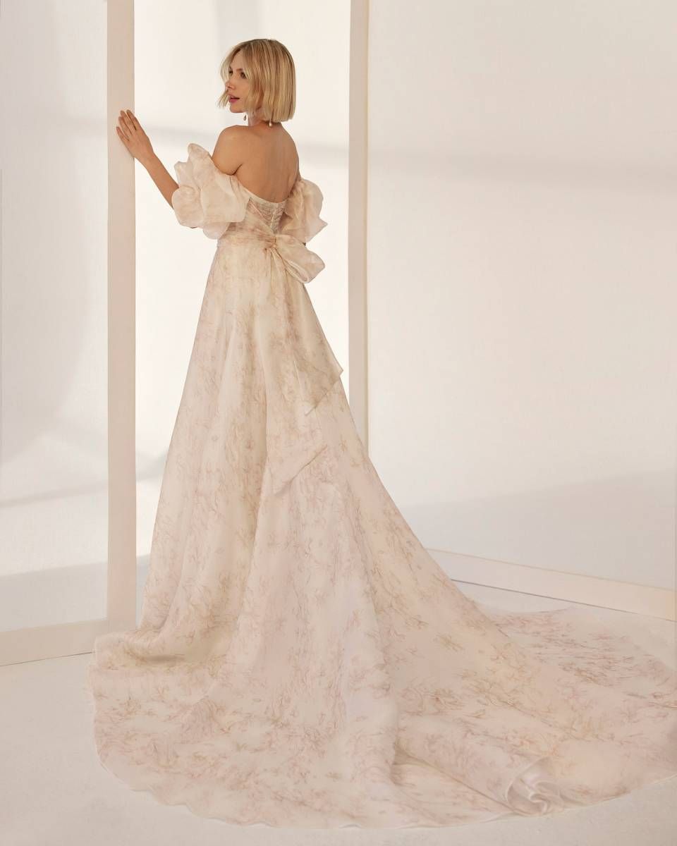 Catalogue robe de mariée à Lille - Boutique Mariée Couture