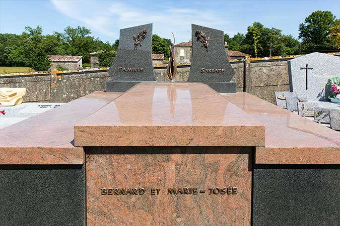 Construction de caveau funéraire près de Mont-de-Marsan