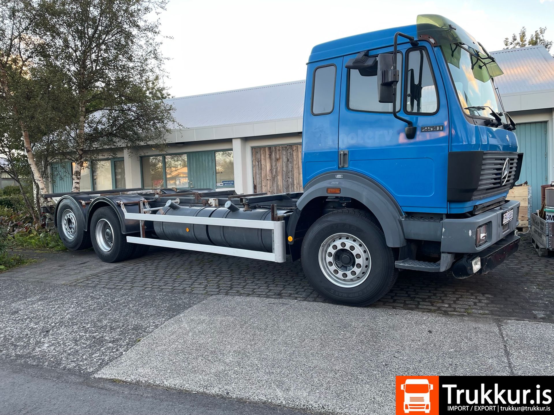 Til sölu Mercedes Benz 2531 Ekinn aðeins 46.000 km