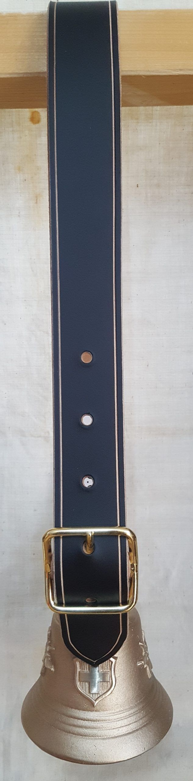 Cloches Montées en Stock | Cuarnens | Articuir Sàrl