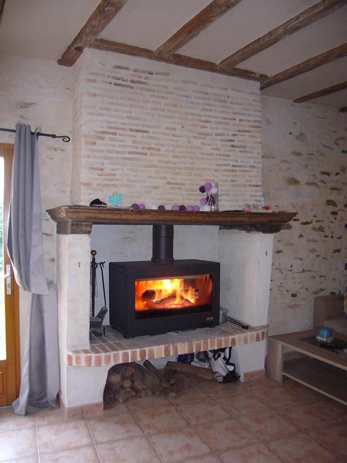 Installation de cheminées et inserts près d'Angers
