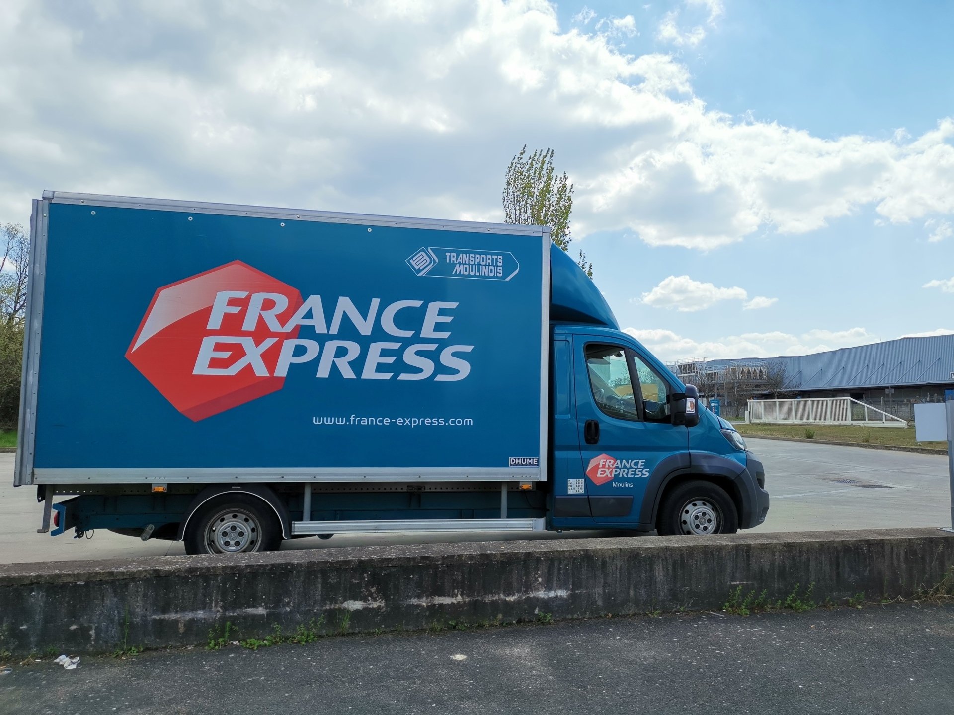 Transport express à Yzeure : Envoi, livraison de colis en France