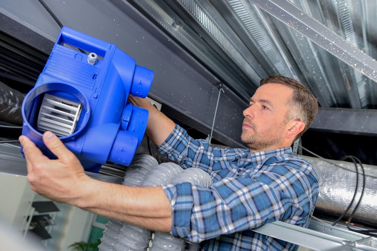 Entretien de VMC simple flux et maintenance à Bazas