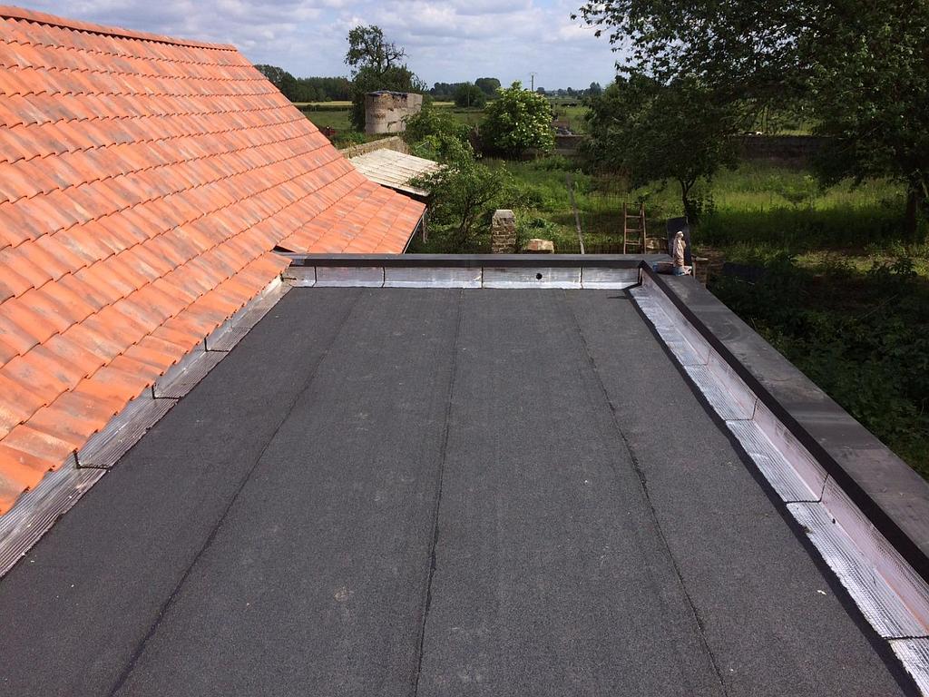 Métropole Couverture effectue l'étanchéité multicouche à Lille