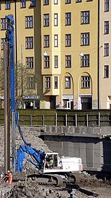 Sheet piling with pre-drilling & all drilled RD pile wall works ...