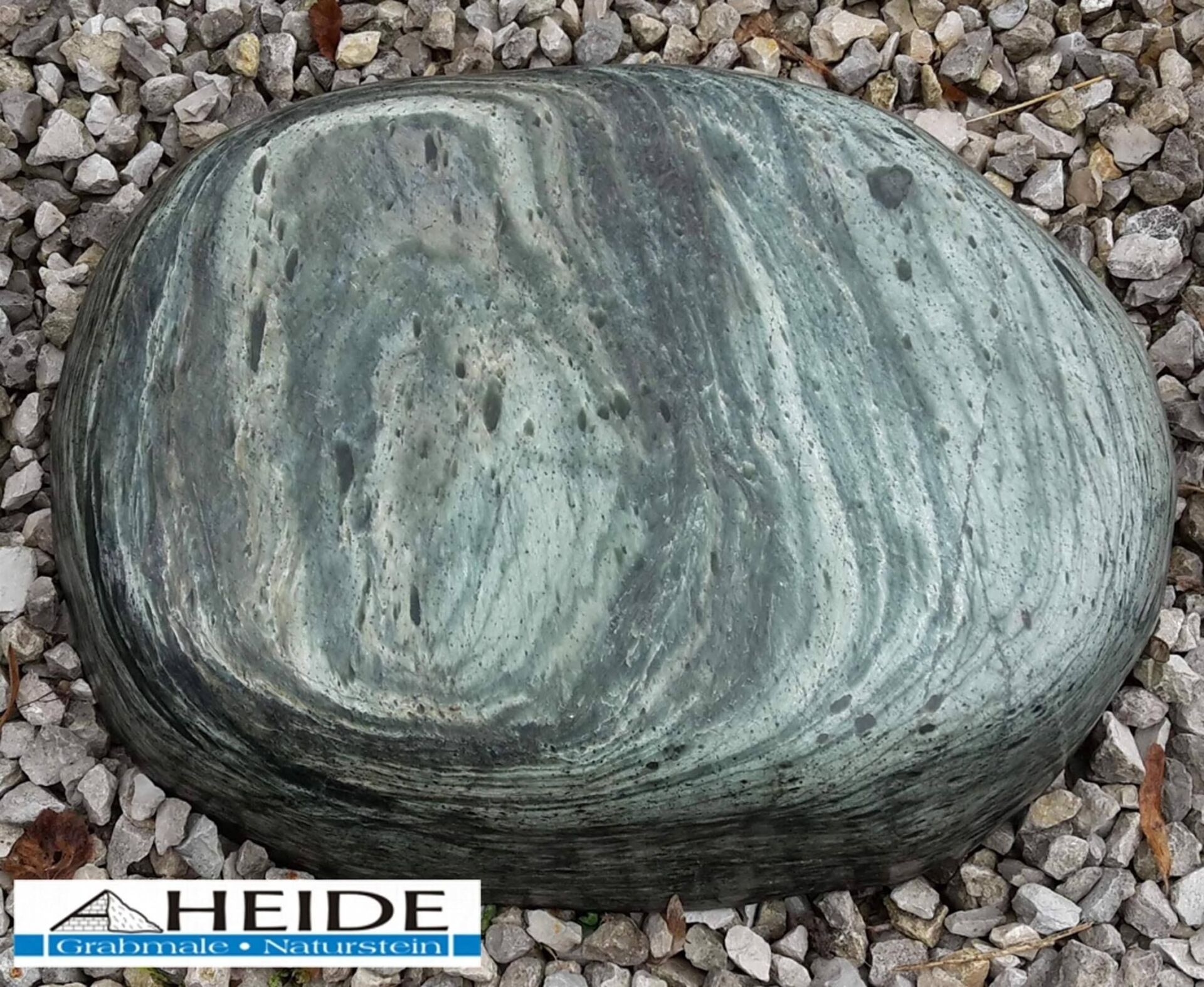 Grabstein kaufen in Nürnberg | Grabmale Heide