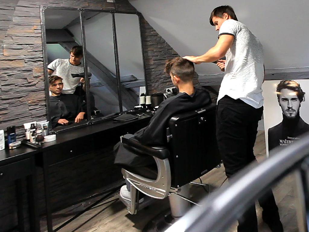 Votre Coiffeur et Barbier à Senlis - L'Atelier des Fées