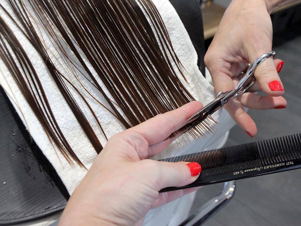 Votre Coiffeur et Barbier à Senlis - L'Atelier des Fées