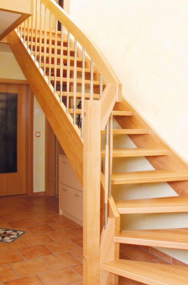 Wangentreppen | Sonnenberg | Spiegel GmbH Holztreppen