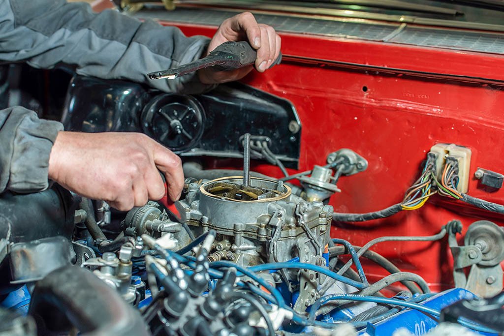Réparation de voiture ancienne et de collection à Poitiers