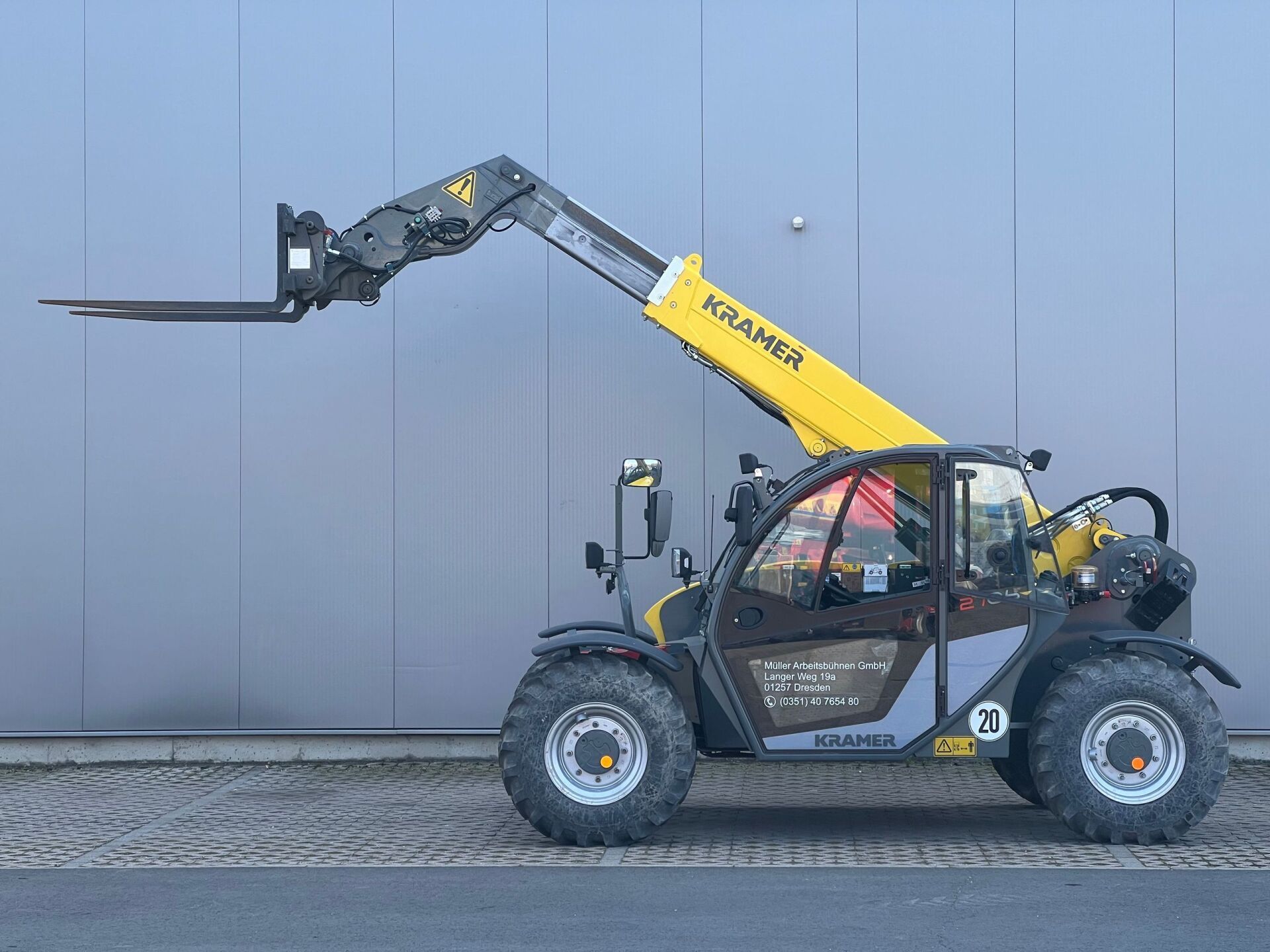 Teleskopstapler mieten in Dresden bei Müller Arbeitsbühnen