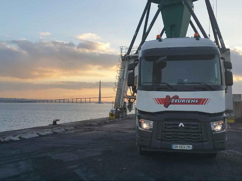 Découvrez l'histoire, le savoir-faire des Transports Yzeuriens, Allier