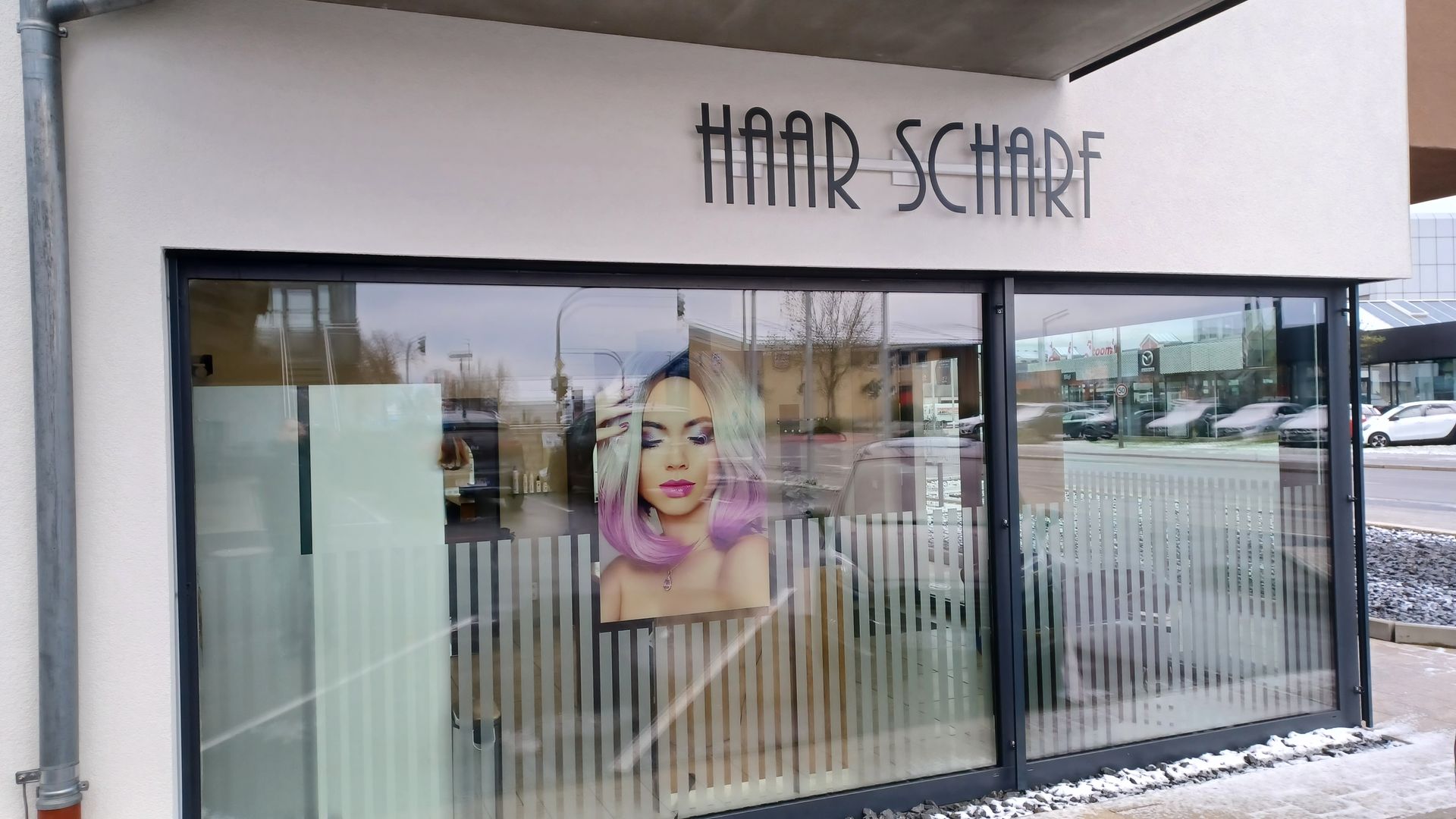 Friseursalon | Neumarkt, Bayern | Haar Scharf