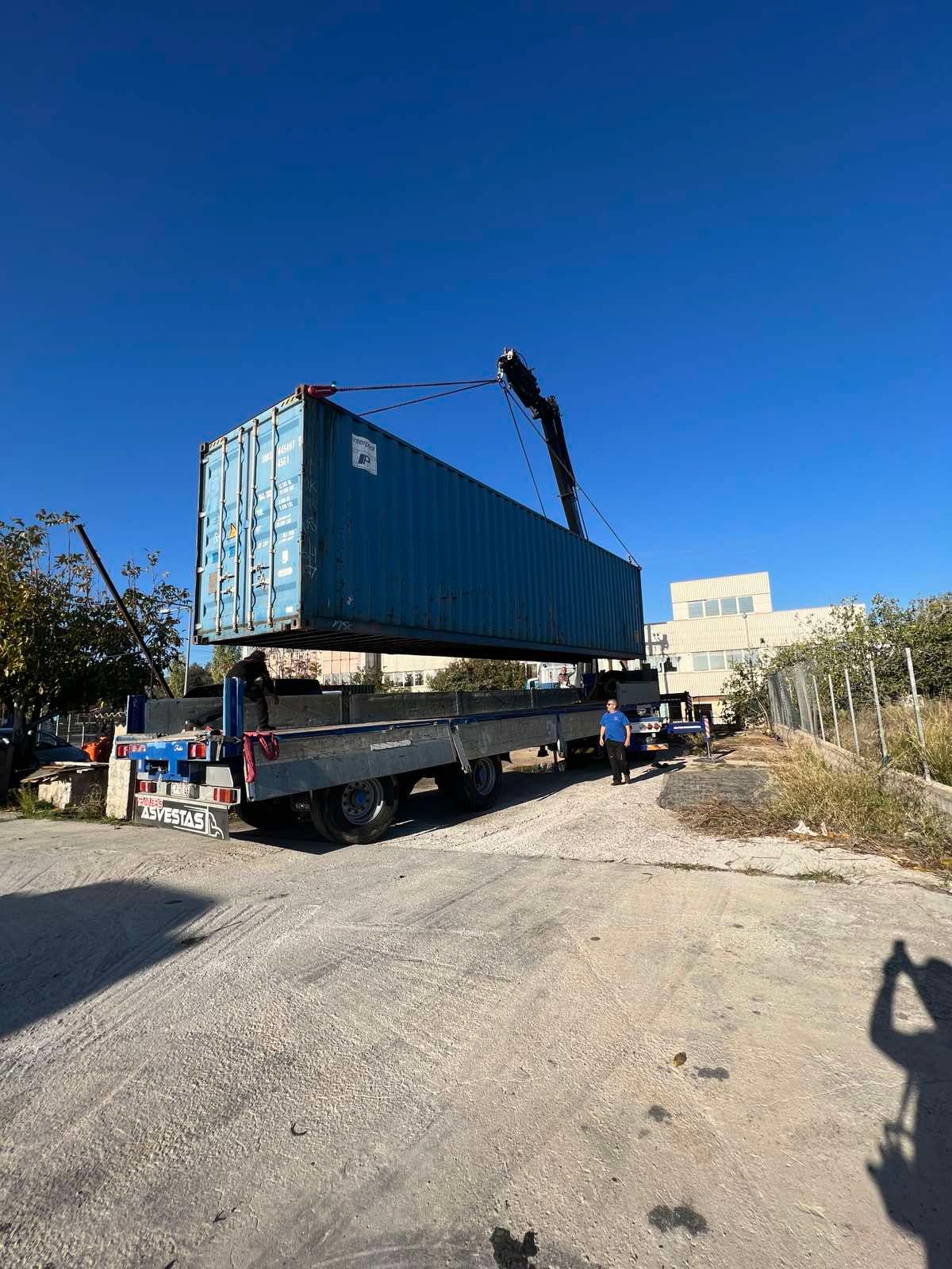 Μεταφορά Container, Γέρακας | Ανυψώσεις, Μεταφορές, Ενοικίαση γερανών ...