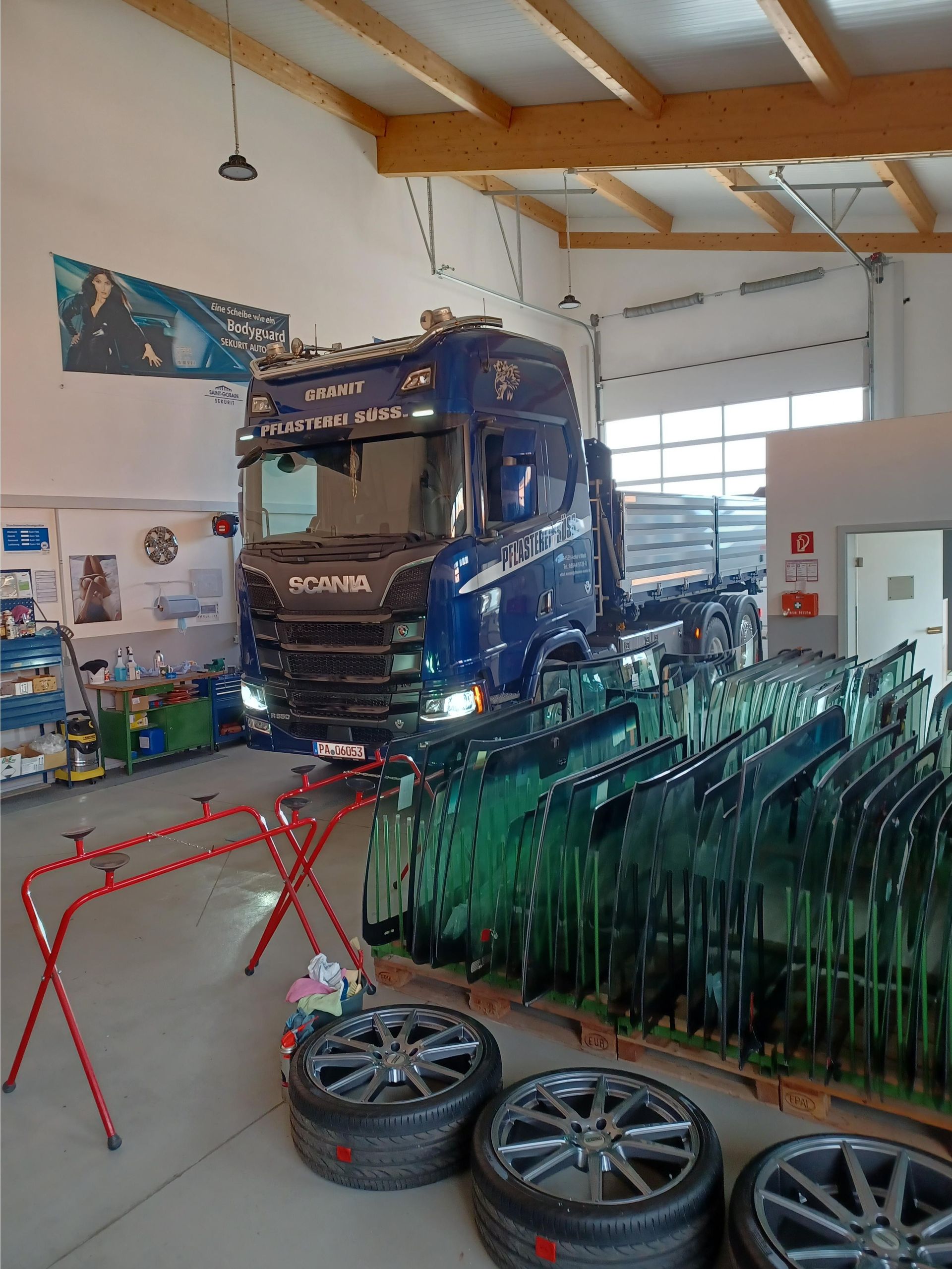 RS Autoglas - Max Riedl & Rainer Söldner GbR Winzer | professionell ...