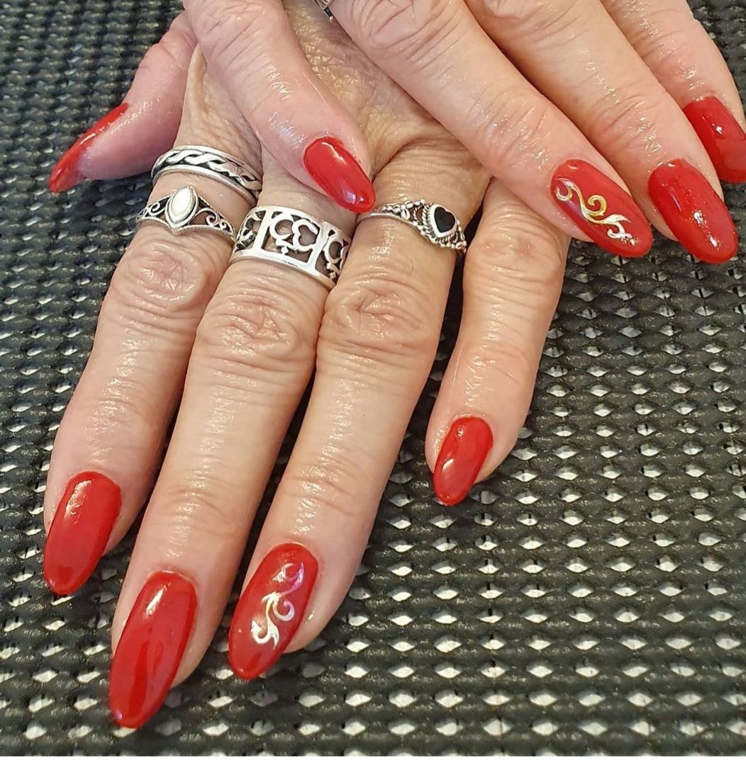 Salon esthétique nails et cils | Seehof | Myrela Nails