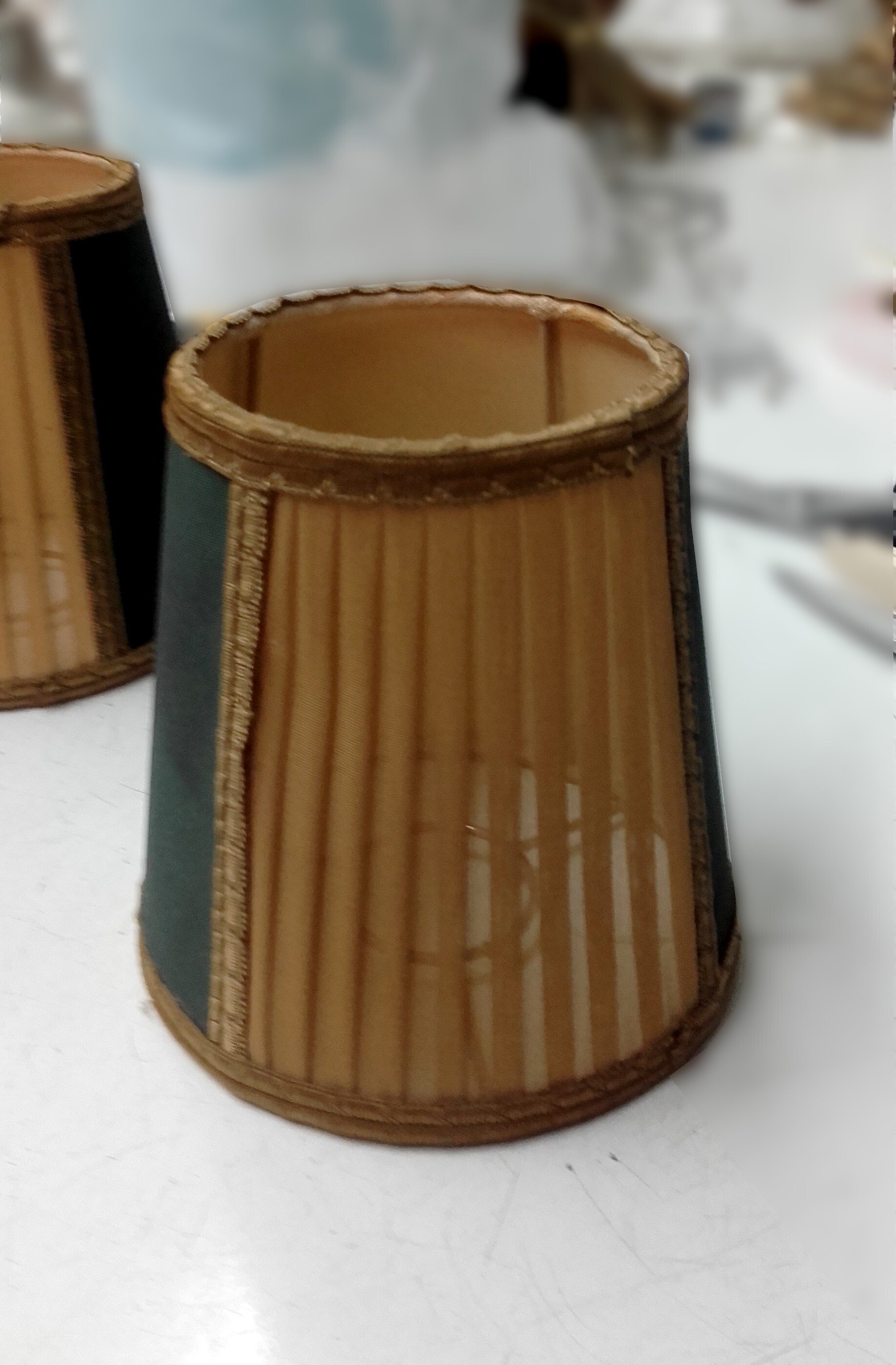 La réfection d'abat-jour dans la ville de Nice et alentour