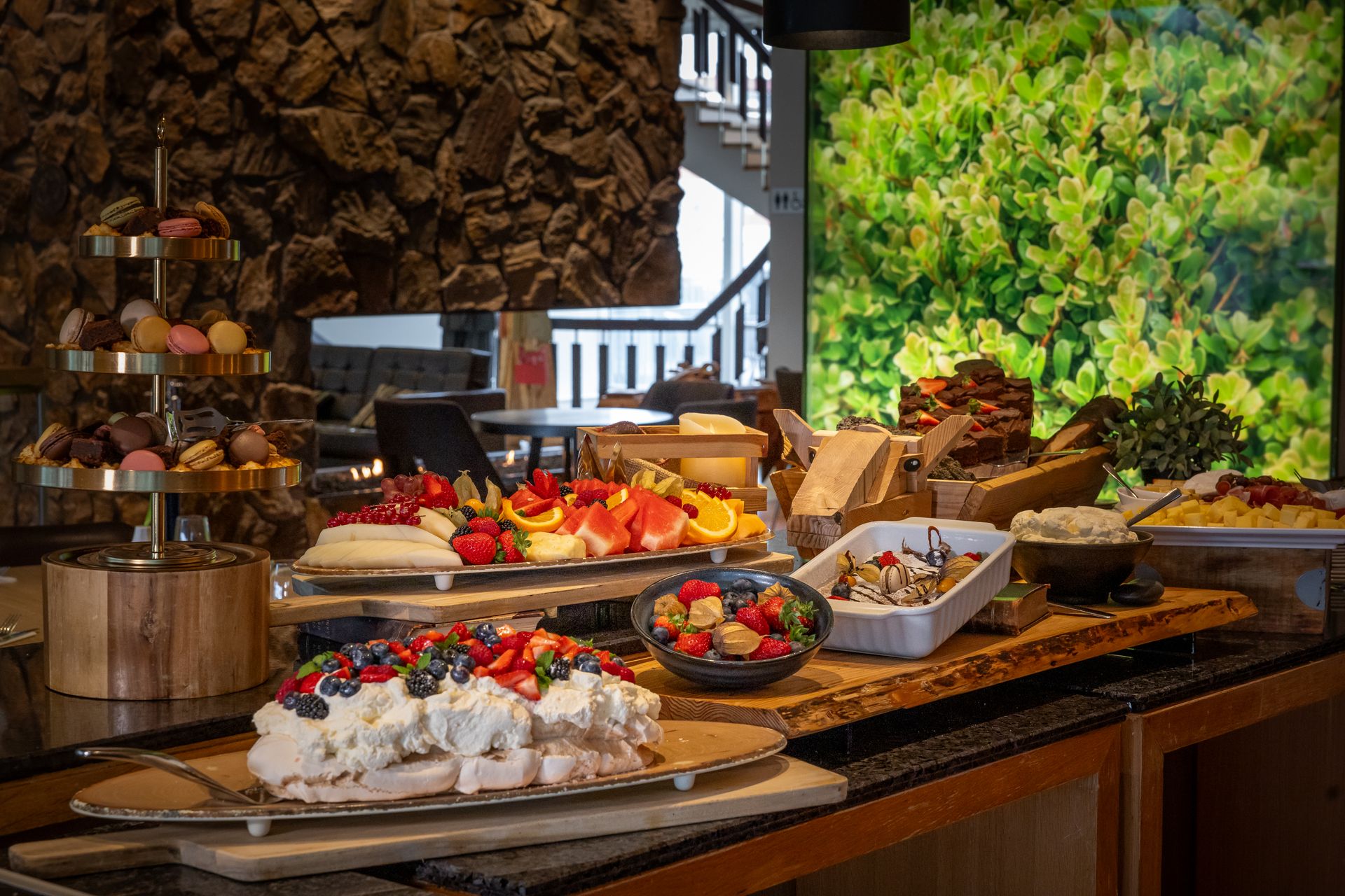 Dinner Buffet | Satt Restaurant | Reykjavík