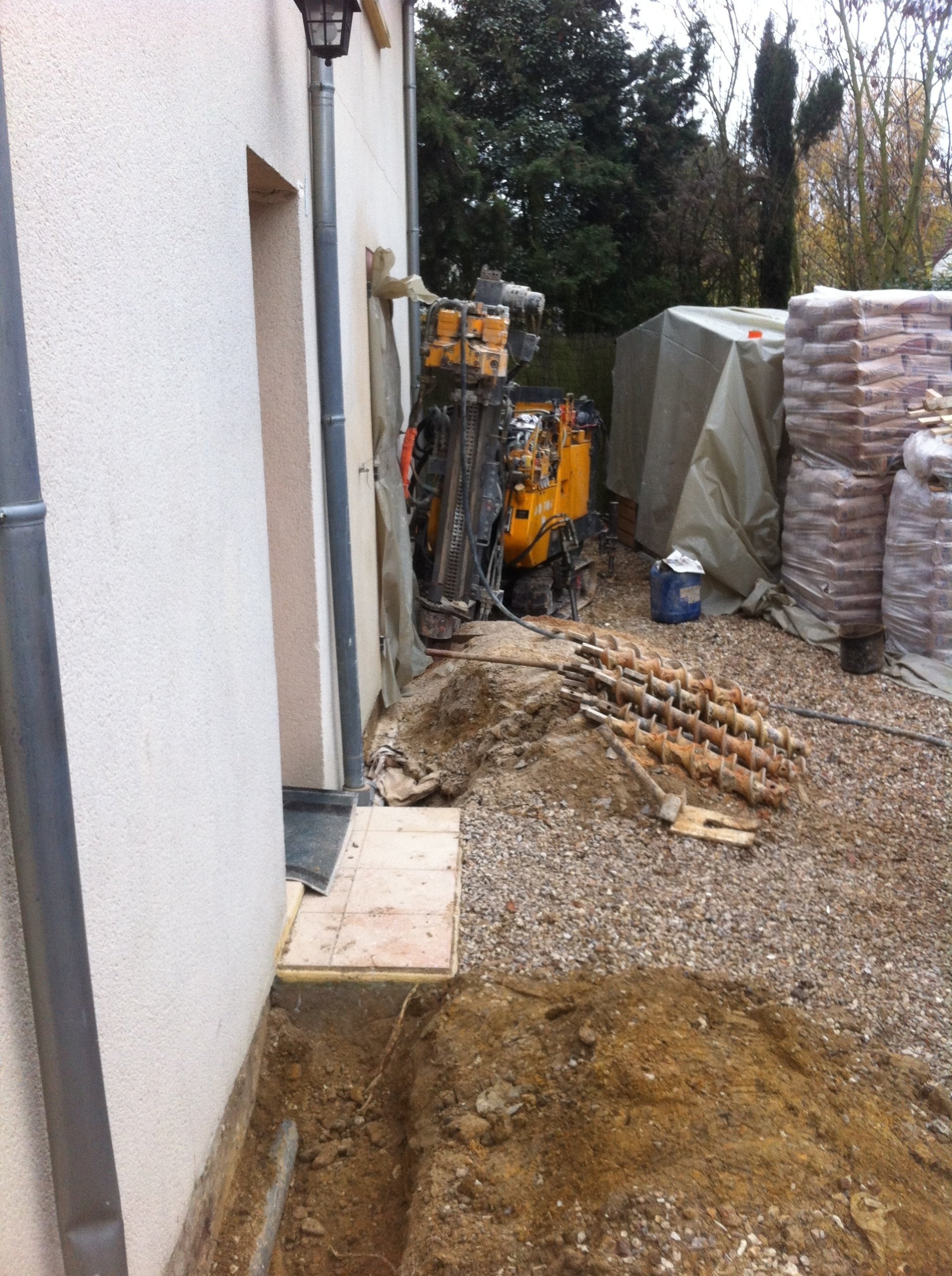 Des travaux de micropieux en région parisienne - Soutènement