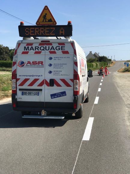 Marquage routier à Brest dans le Finistère | Mairie, parking...