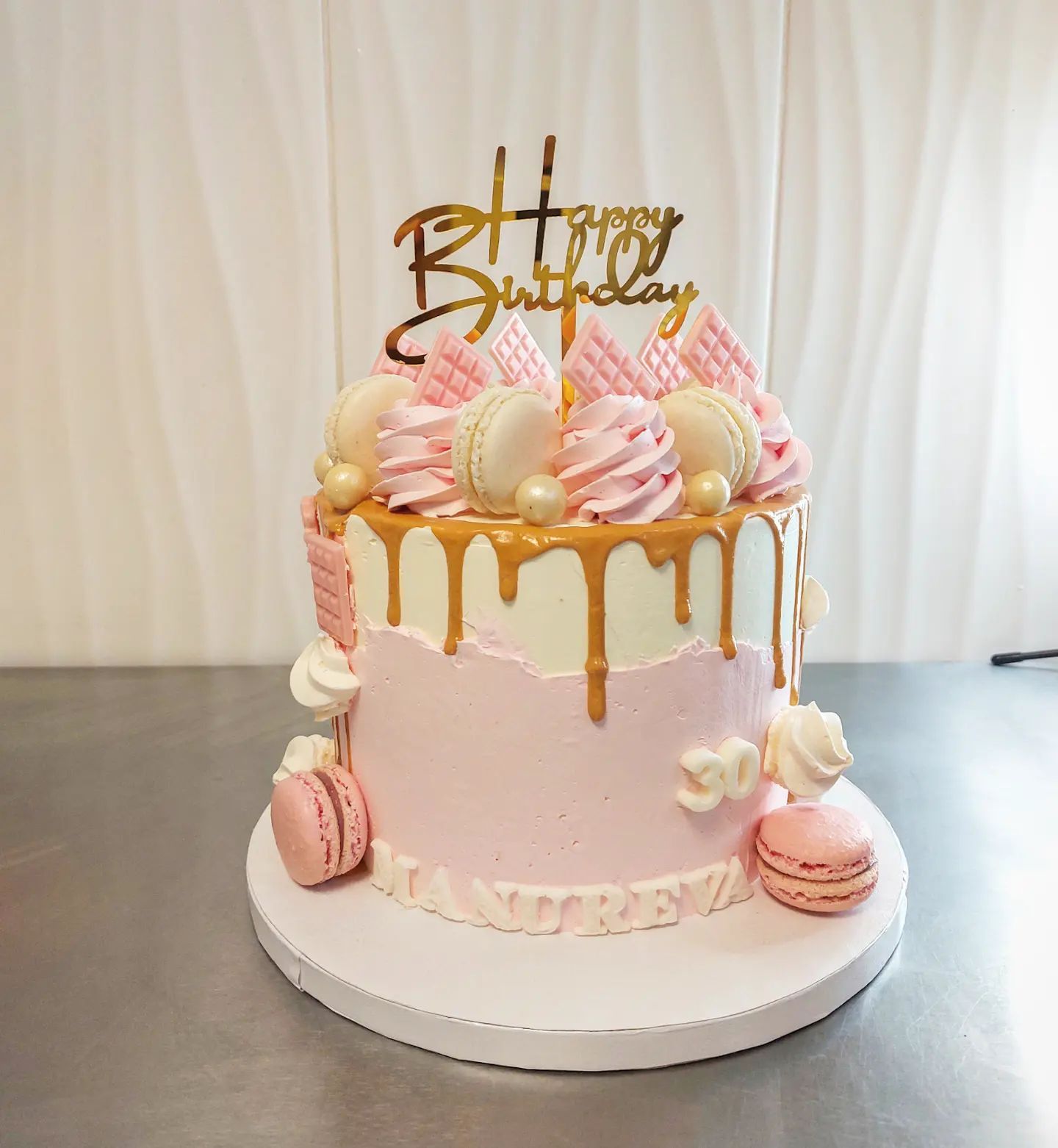 Création de cake design à commander à Amiens et ses alentours