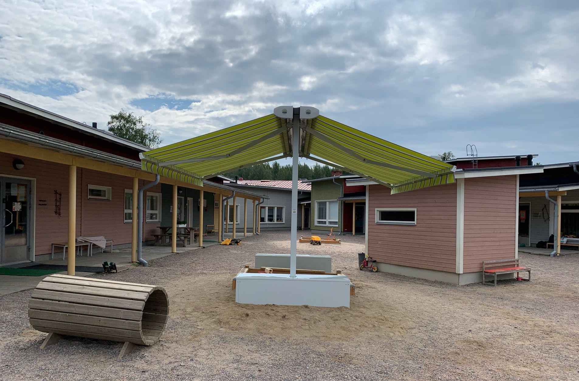 Amoflex markiisirunko - Laatu-Kaihdin Oy, Hämeenlinna