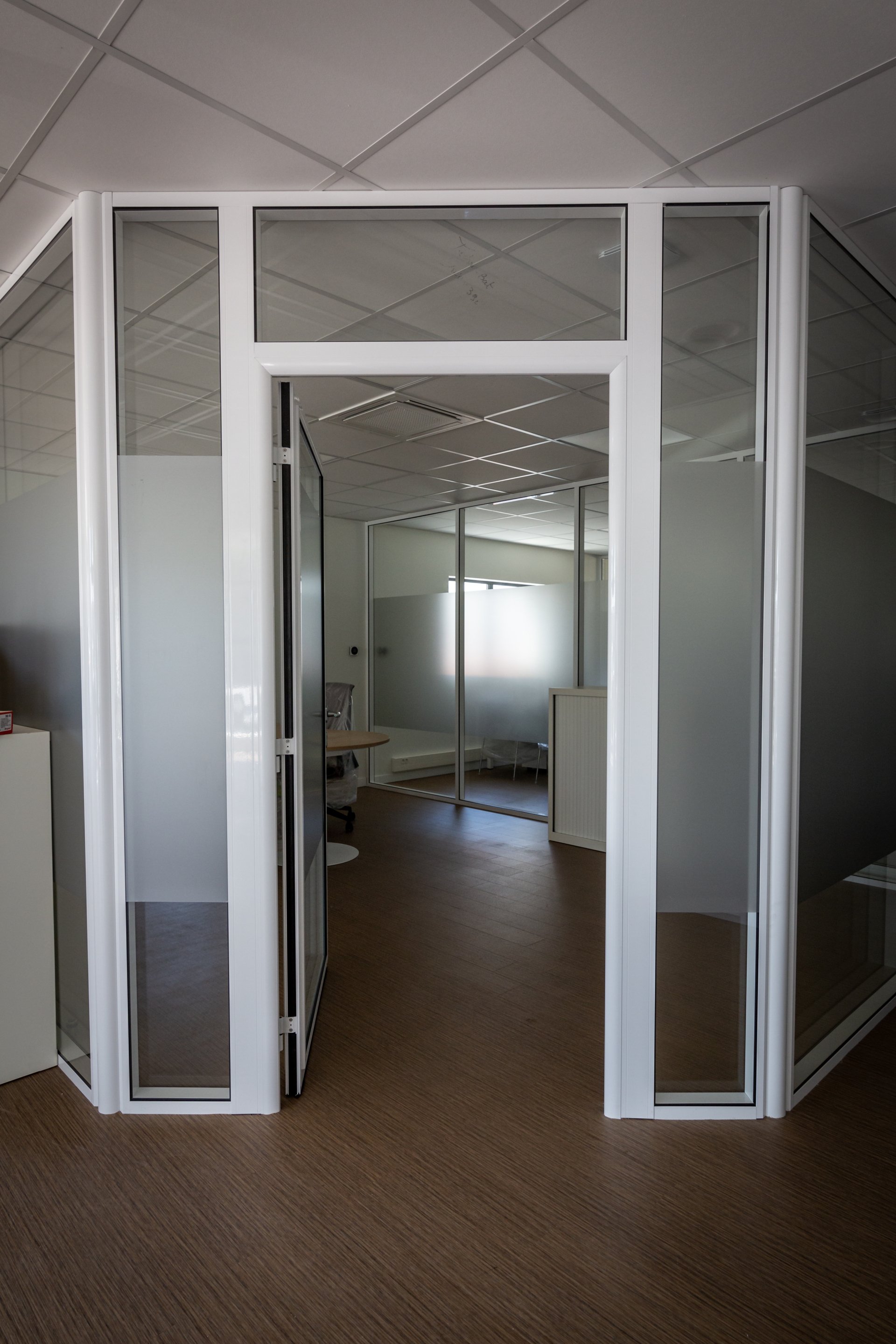 Des experts de la pose de cloison modulaire à Perpignan