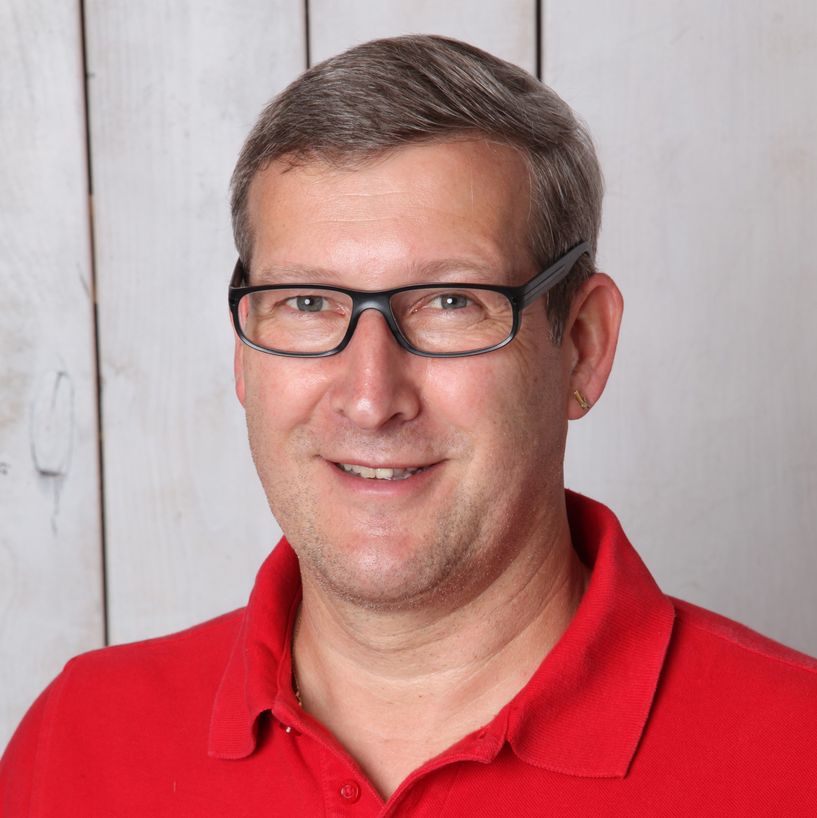 Über uns – Pfister GmbH Zürich: Ihr Holzprofi seit 1995