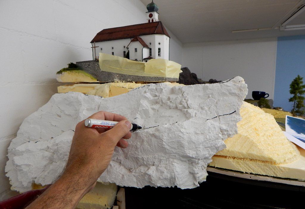 Aufbau - es bitzli Gotthard