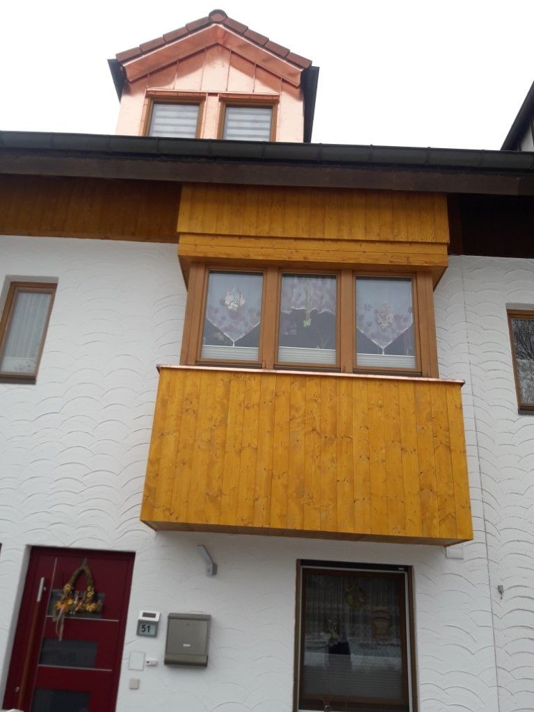 Fassaden und Dacheindeckungen | Lengenfeld | Zimmerei Axel Scheibe