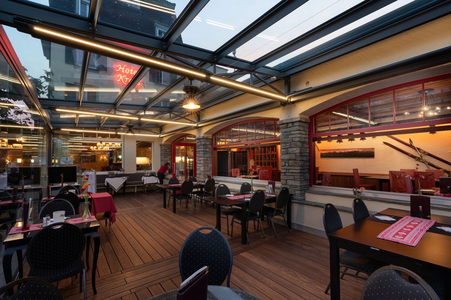 Breakfast, lunch, dinner – Hotel Weisses Kreuz in Interlaken