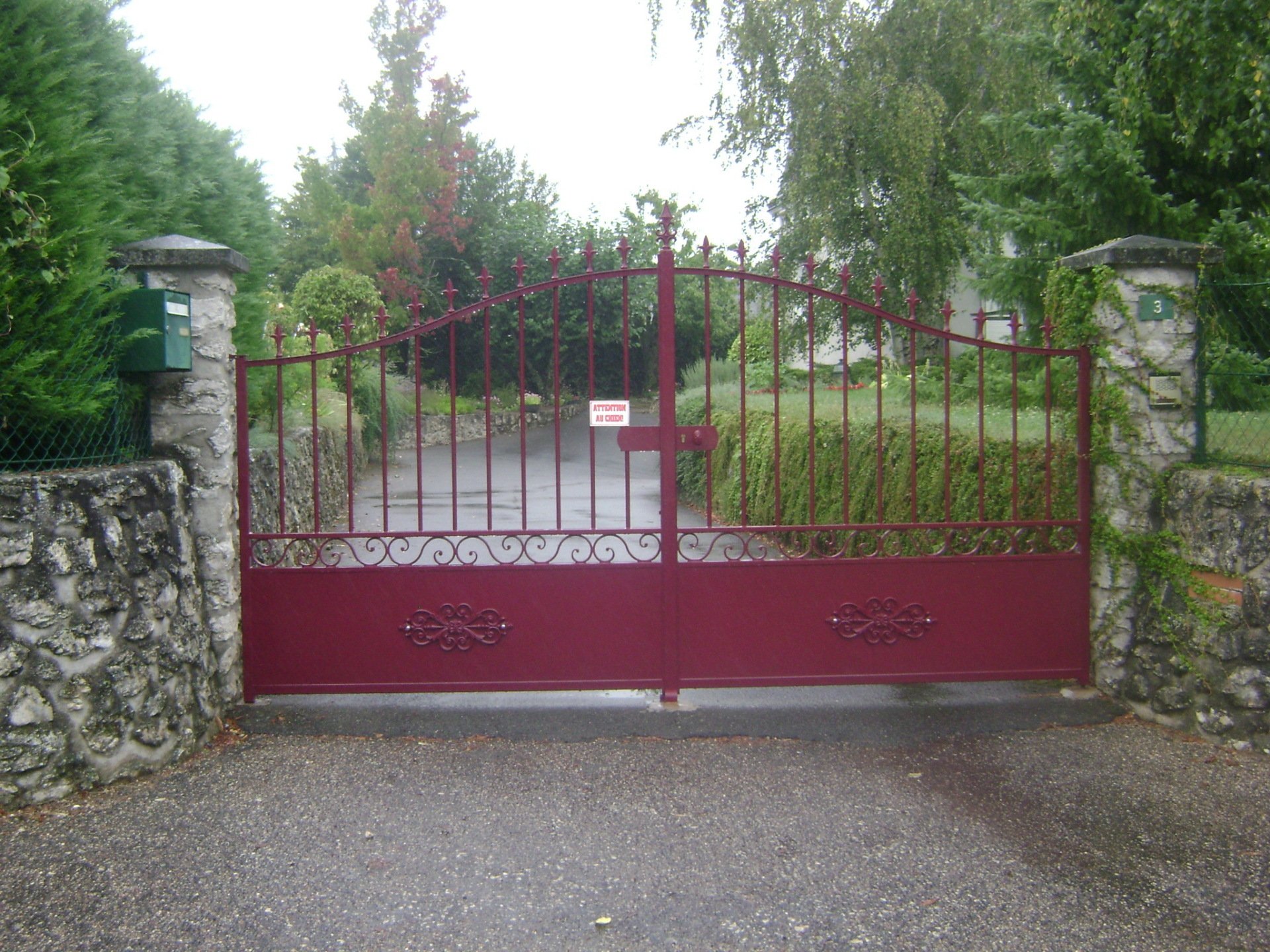 Installation de portails et de portillons sur mesure à Blois