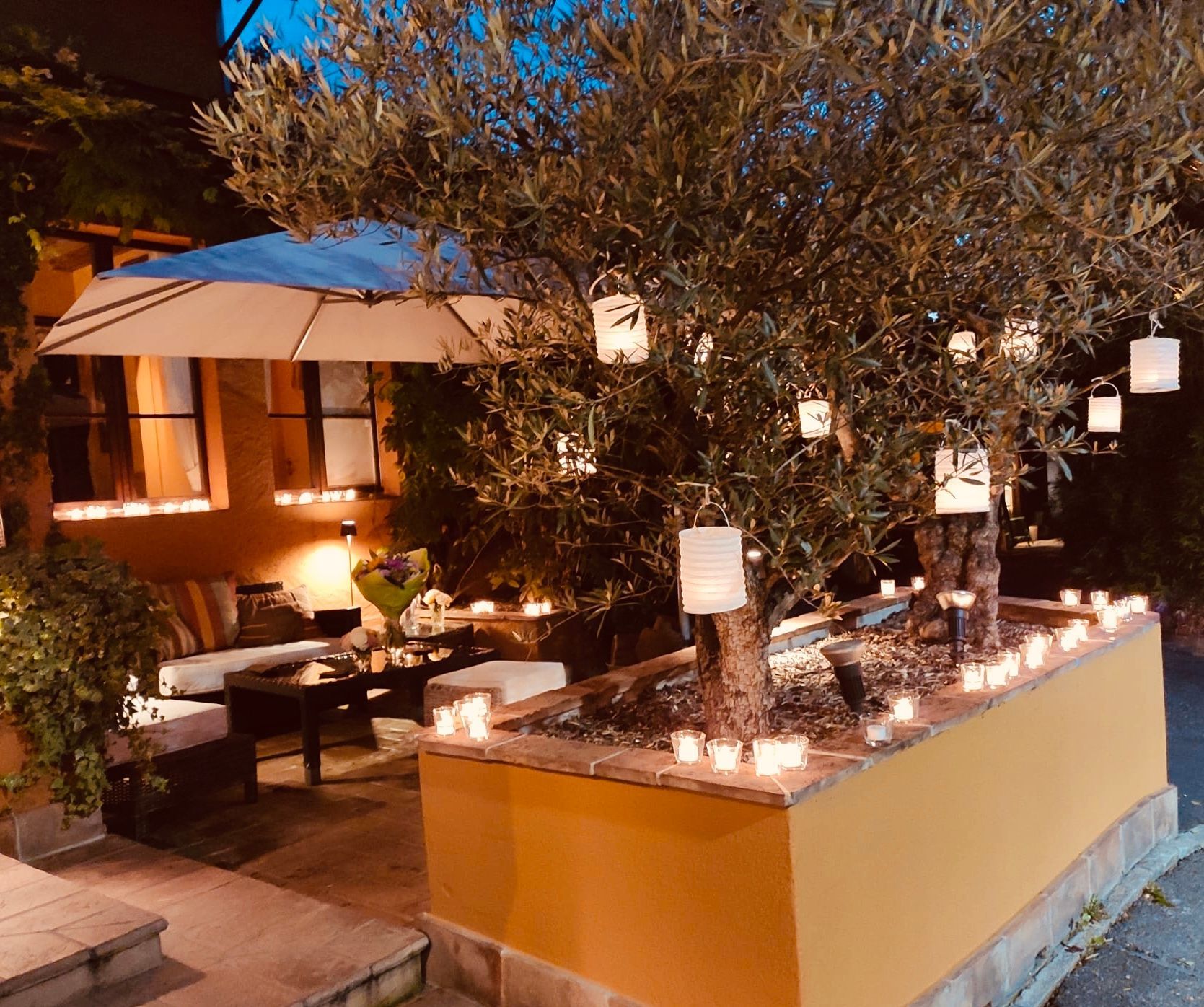 Découvrez les photos de la salle du restaurant et de la terrasse d'Il ...